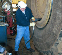 Securely Fasten Large Bolts with a Torque Multiplier - Blog | Mountz ...